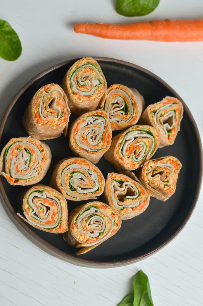 25 Easy Picnic Food for a Crowd - Lathi's Kitchen